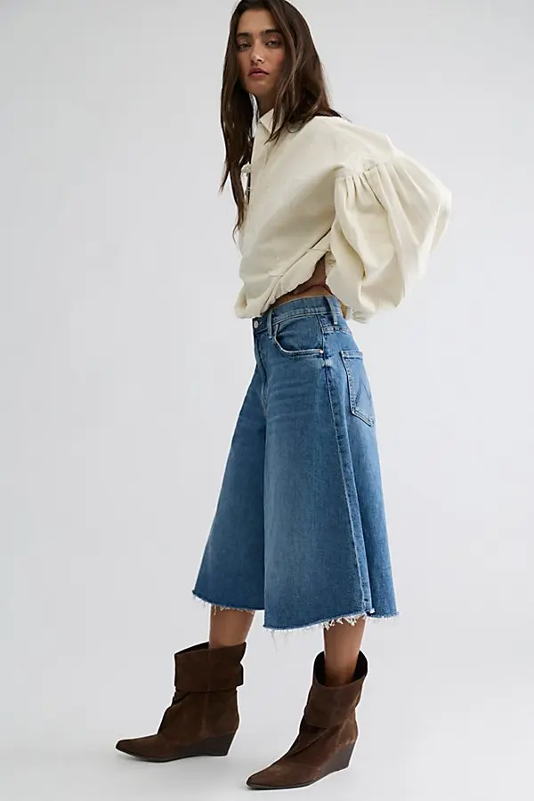 MOTHER The Whole Flutter Fray Denim Shorts