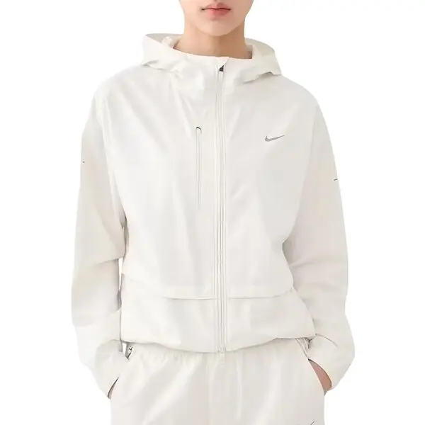 Nike Swift Woven Hooded Jacket Asia Sizing