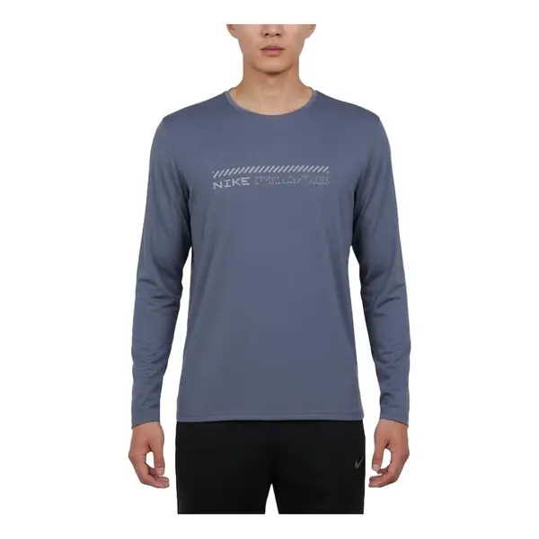 Nike Miler Dri-fit Ultraviolet Protection Winterized T-shirt - Diffused Blue