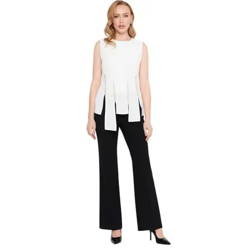 AKALIA Isla Flare Pant