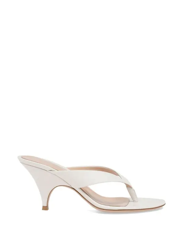 GIANVITO ROSSI Sofia Leather Thong Sandals