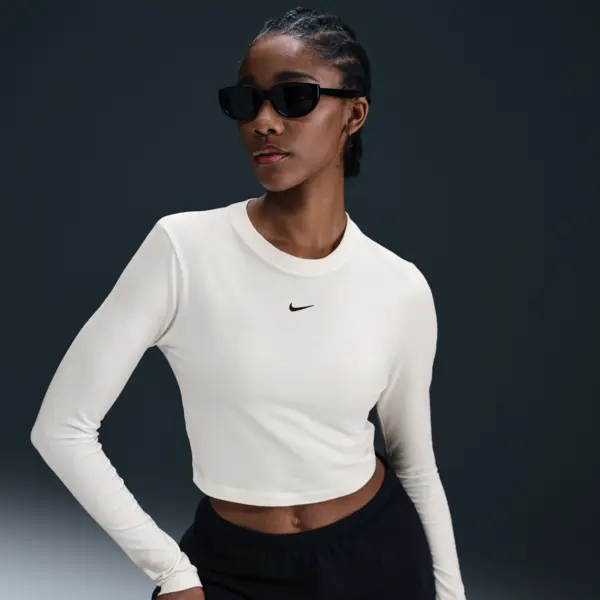 Nike Sportswear Chill Knit Slim Long-sleeve Cropped Top - White