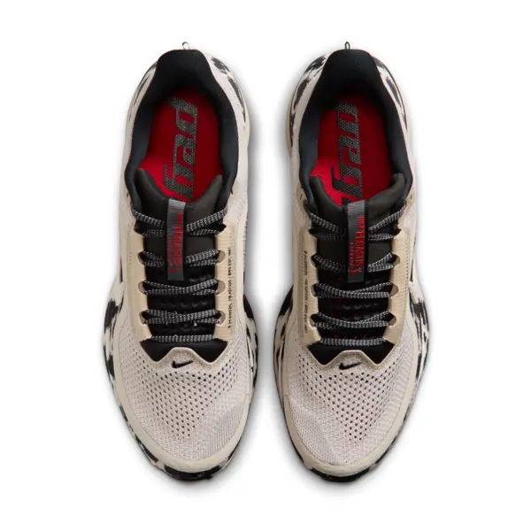 Nike Pegasus Premium Road Running Shoes
