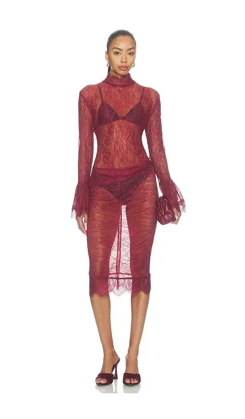 NONCHALANT LABEL Letty Lace Top In Red