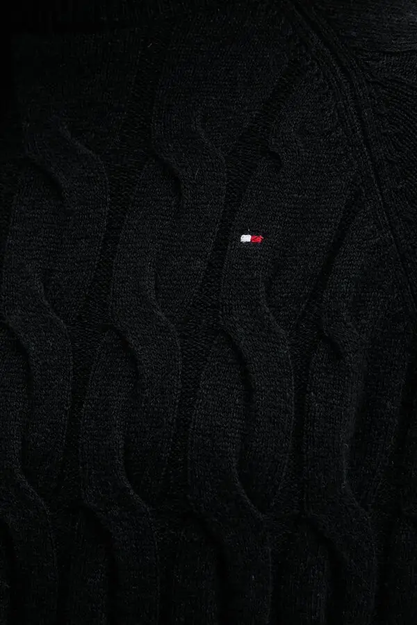 Tommy Hilfiger Long-sleeved Sweater