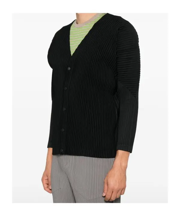 Issey Miyake Homme Plissé Buttoned V-neck Cardigan