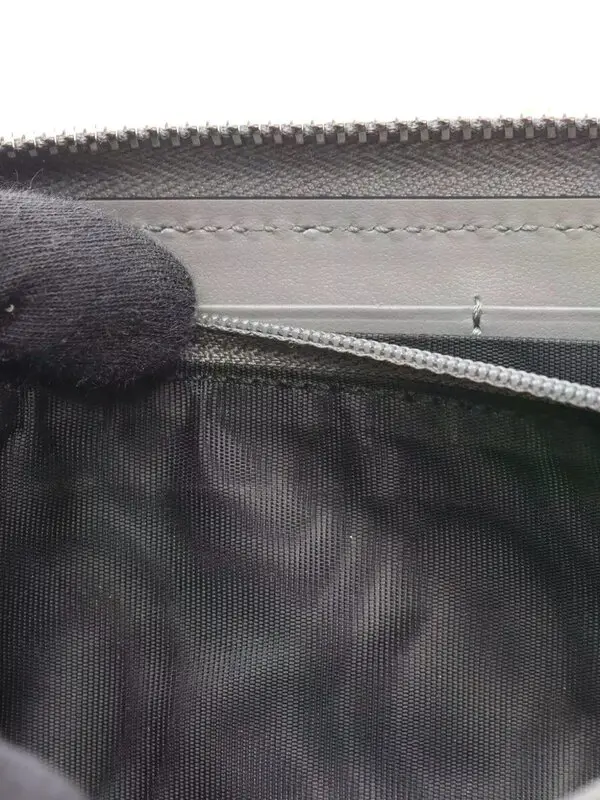 Gucci 2010s Gg Embossed Wallet