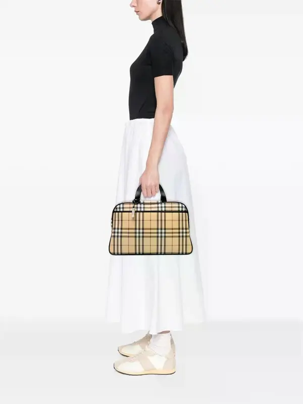 Burberry 2000-2017 House Check Coated Canvas Travel Bag - Neutrals