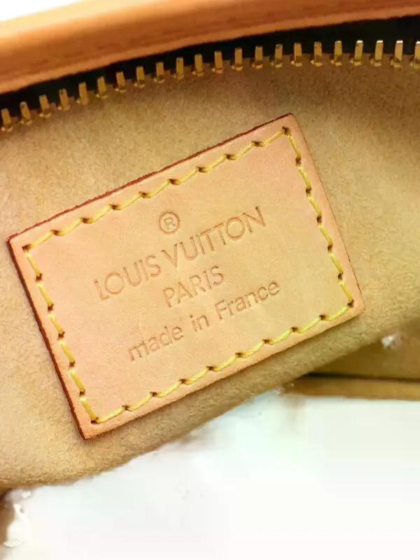 LOUIS VUITTON 2010 Mm Estrella Monogram Tote Bag - Brown