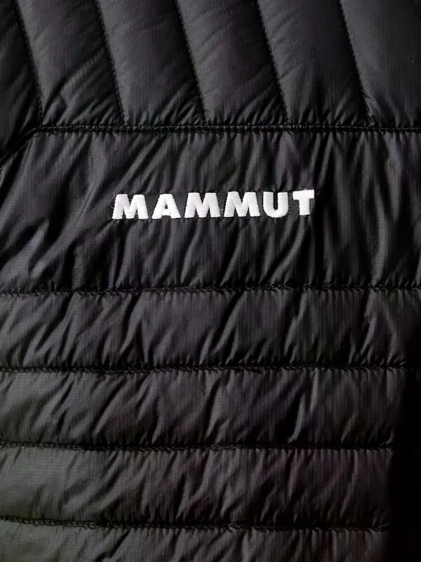 MAMMUT Broad Peak Light Quilted Hooded Jacket