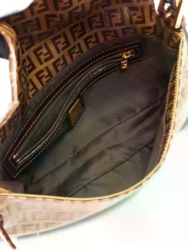 Fendi 2000s Baguette Zucca-pattern Shoulder Bag