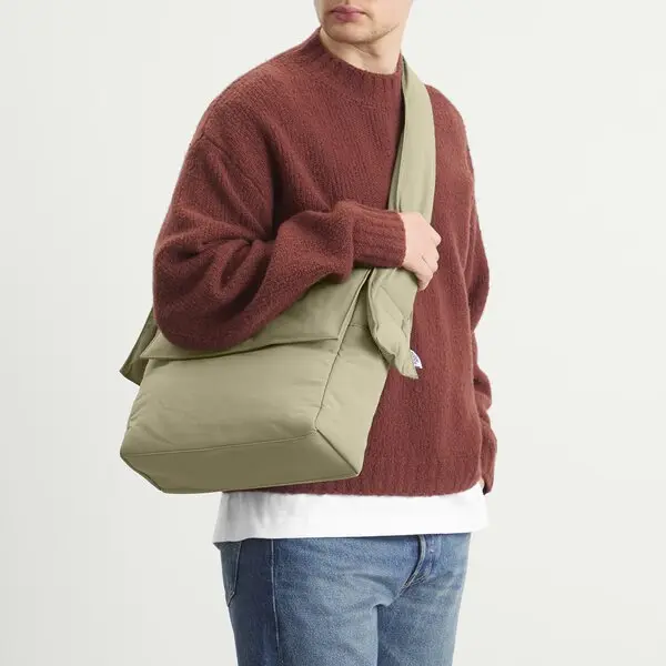 ÖLEND Querida Soft Crossbody Bag