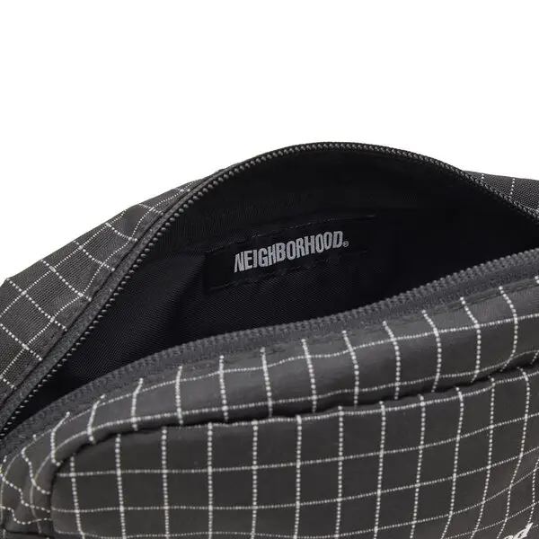 NEIGHBORHOOD Reflective Pouch