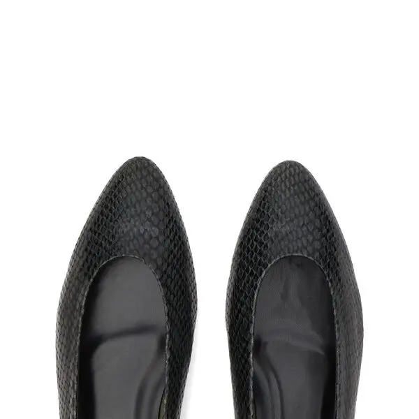 AeydĒ Ellie Snake Print Almond Toe Flats Shoes