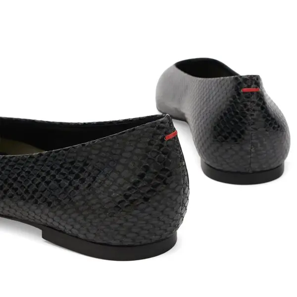 AeydĒ Ellie Snake Print Almond Toe Flats Shoes