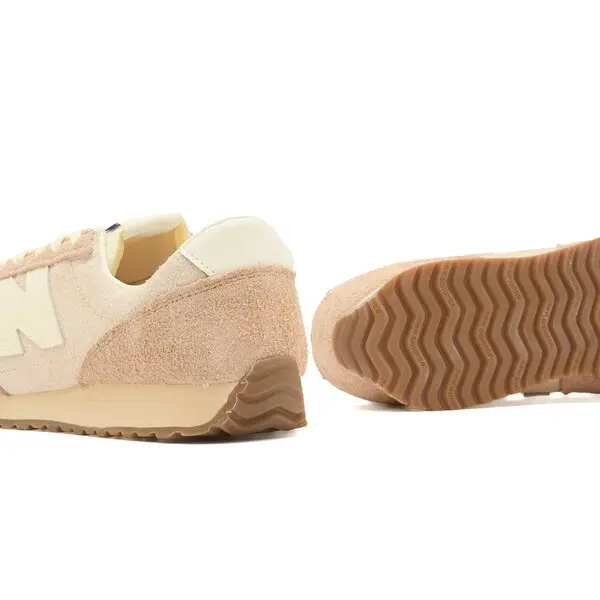 NEW BALANCE 471 Sneakers