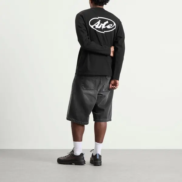 ARTE Back Circle Logo Long Sleeve T-shirt