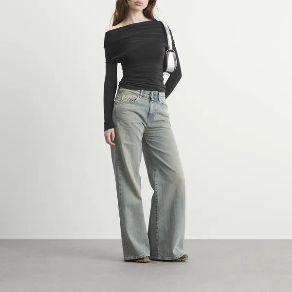 DIESEL® 1978 D-akemi Wide Leg Jeans