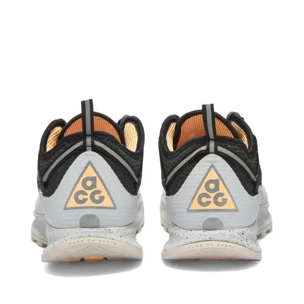 Nike Air Nasu 2 Shoes