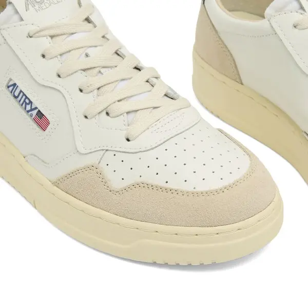 AUTRY 01 Low Leather And Suede Sneakers