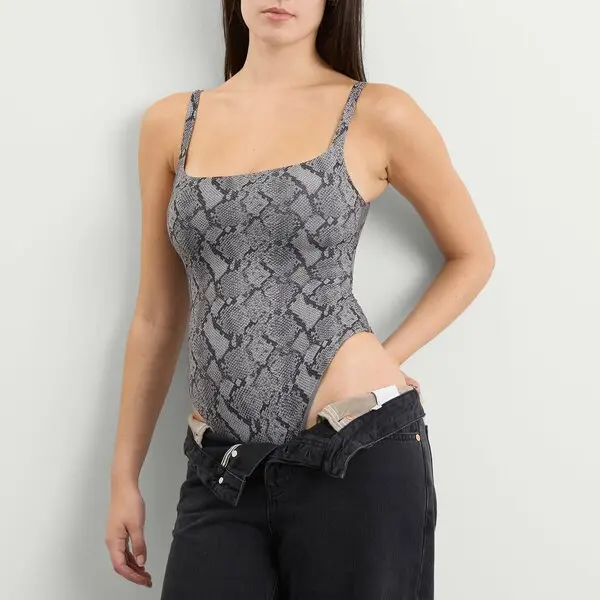 SKIMS Fits Everybody Square Neck Bodysuit
