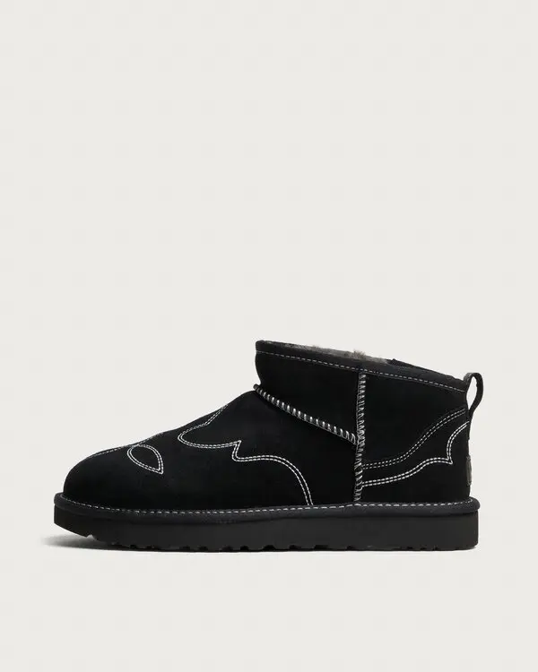 UGG Classic Ultra Mini Western Boot
