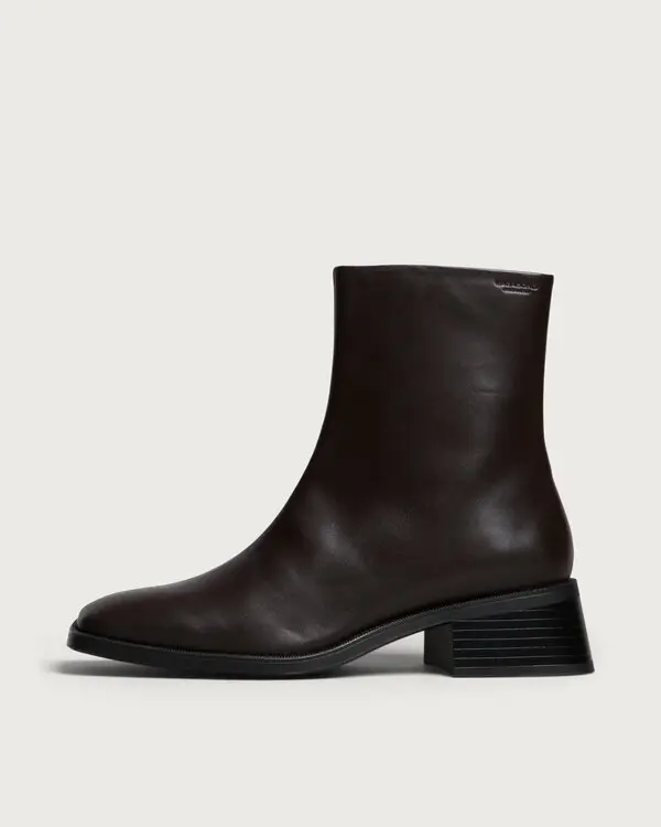 VAGABOND SHOEMAKERS Blanca Leather Ankle Boot