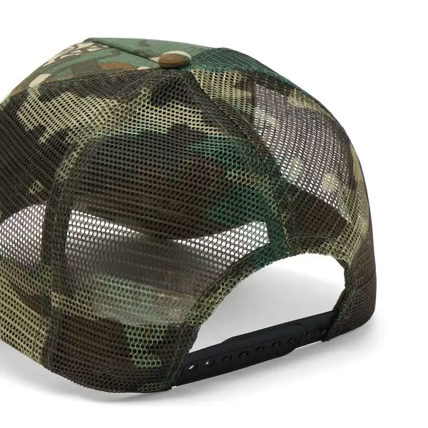 ICECREAM Running Dog Woodland Trucker Cap