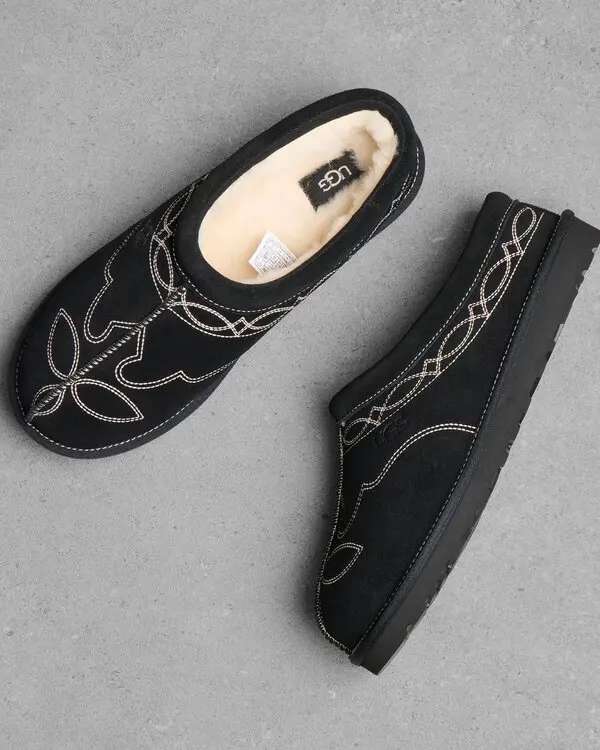UGG Tasman Western Shoes - Black