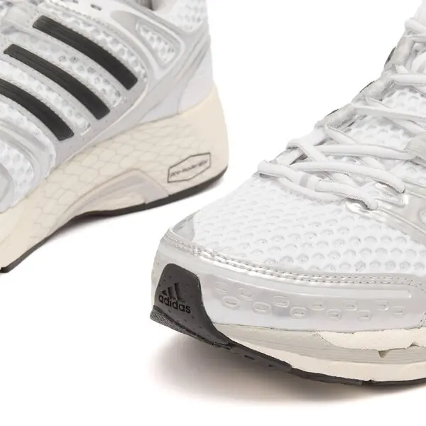 Adidas Adistar Control 5 Shoes