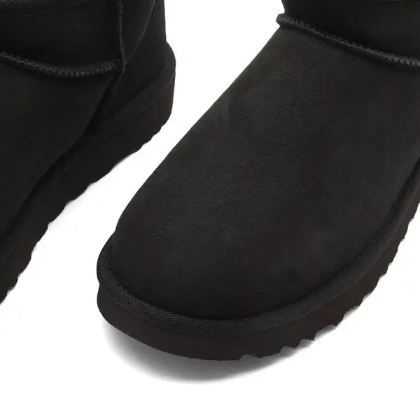 UGG Classic Ultra Mini Boot