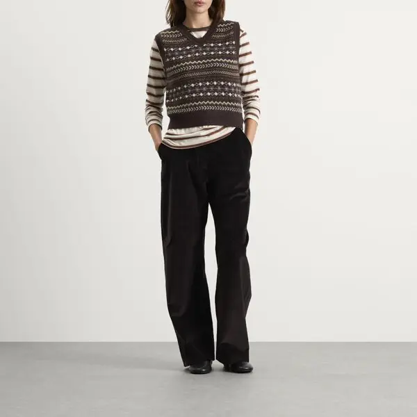 DUNST Crafted V-neck Knit Vest