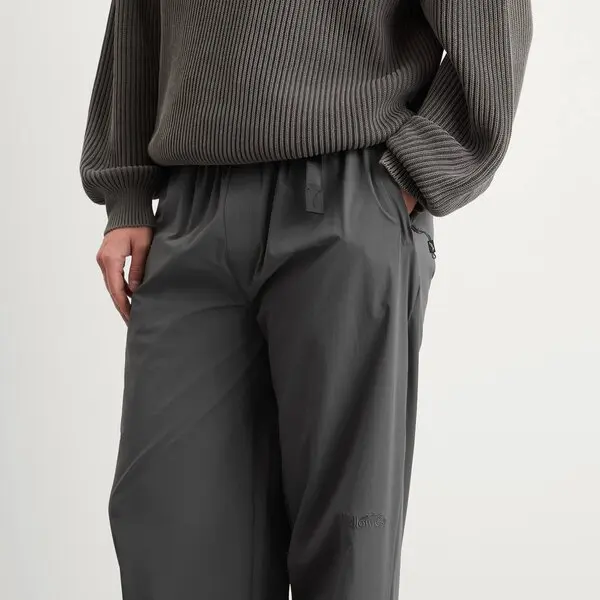 MELLOW CLO Everyday Stretch Nylon Trousers