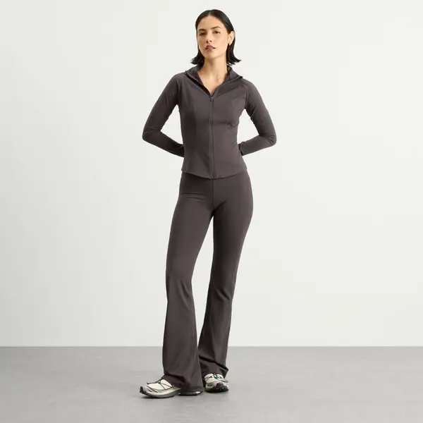 TALA Dayflex Wrap Flared Yoga Pants '33 - Cool Espresso