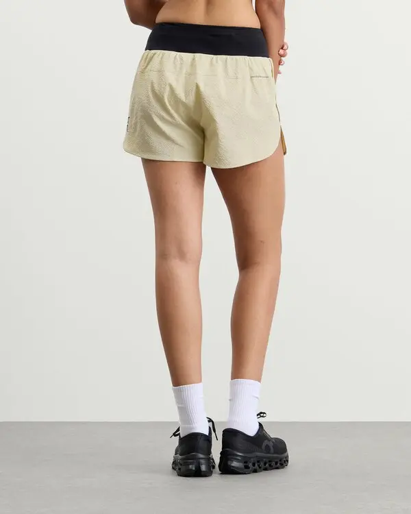 On Performance Volt Shorts