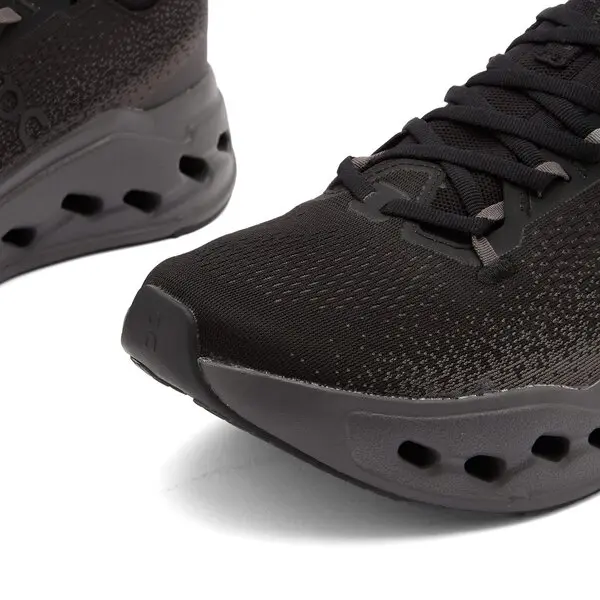 On Cloudsurfer Max Sneakers