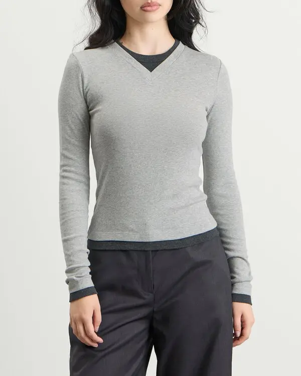 ST. AGNI Organic Cotton V-neck Long Sleeve Top