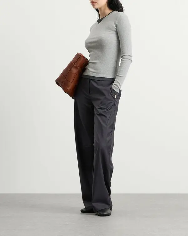 ST. AGNI Organic Cotton V-neck Long Sleeve Top