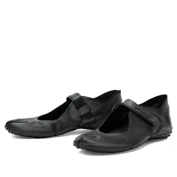 Nike X Skims Satin Rift Sneakers