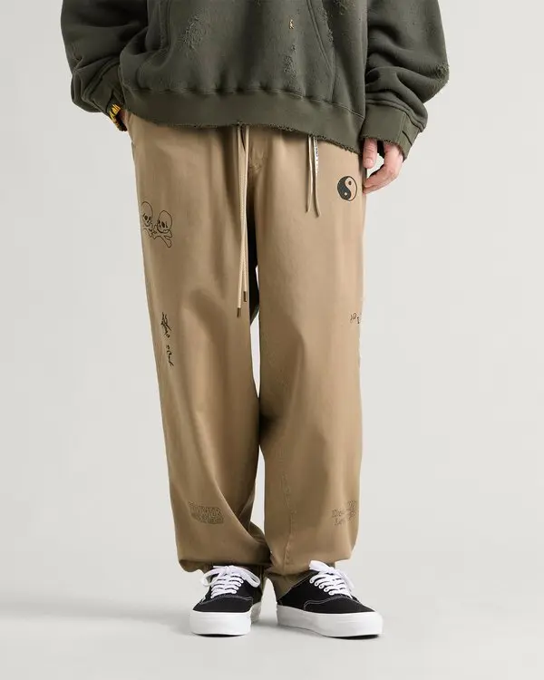 MASTERMIND WORLD Doodle Print Regular Easy Pants