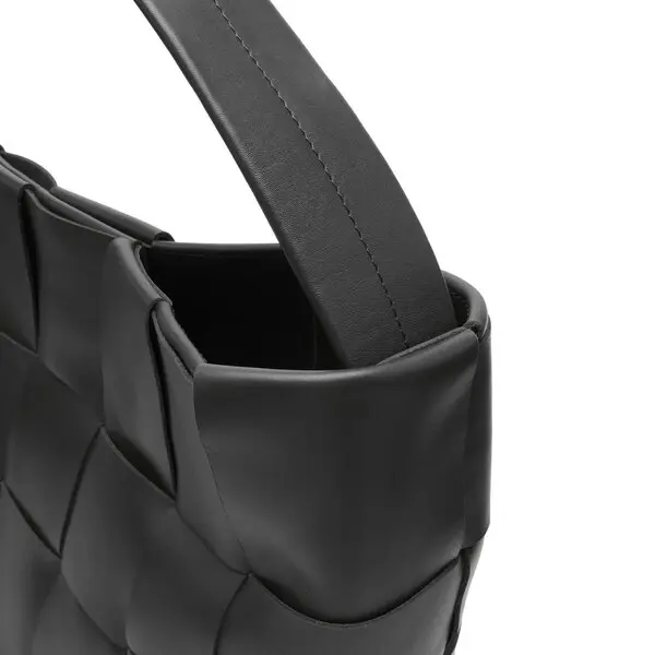 ST. AGNI Woven Large Tote