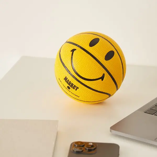 MARKET Smiley Mini Basketball