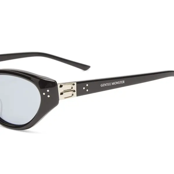 GENTLE MONSTER Vanilla Sunglasses