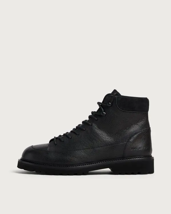 COMMON PROJECTS Leather Hiker Boot