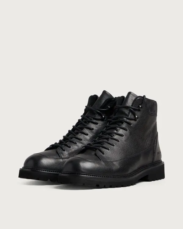 COMMON PROJECTS Leather Hiker Boot