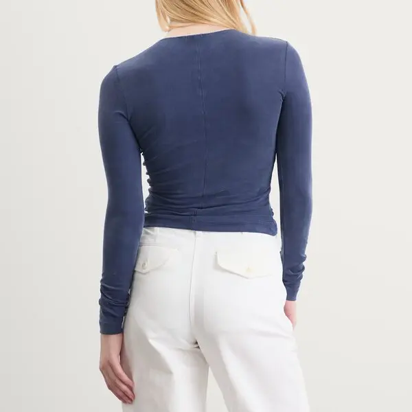 FRUITY BOOTY Second Skins V-neck