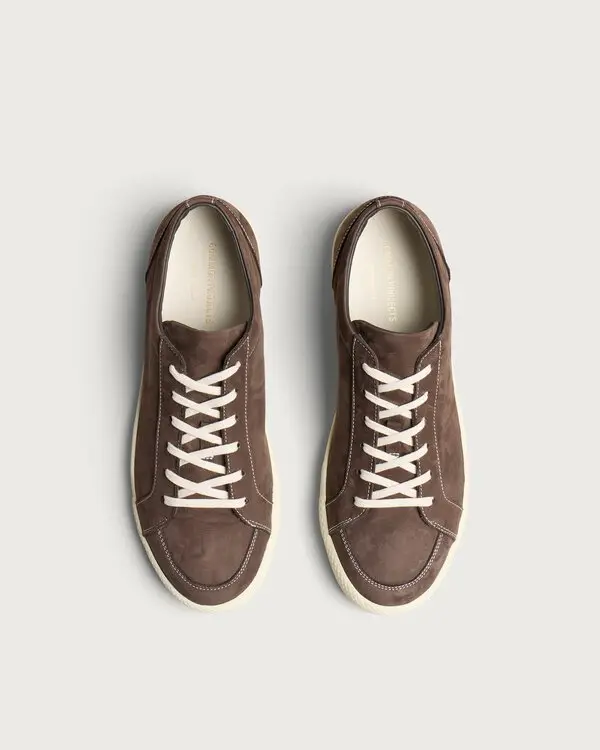 COMMON PROJECTS Skate Nubuck Sneakers
