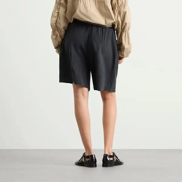 STEL Box Pleated Shorts