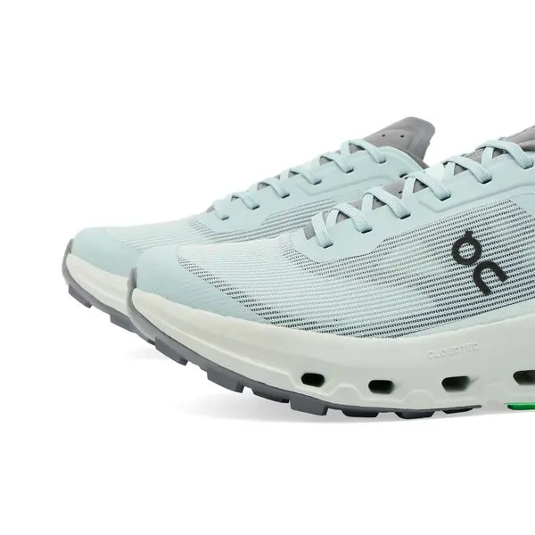On Cloudvista 3 Sneakers