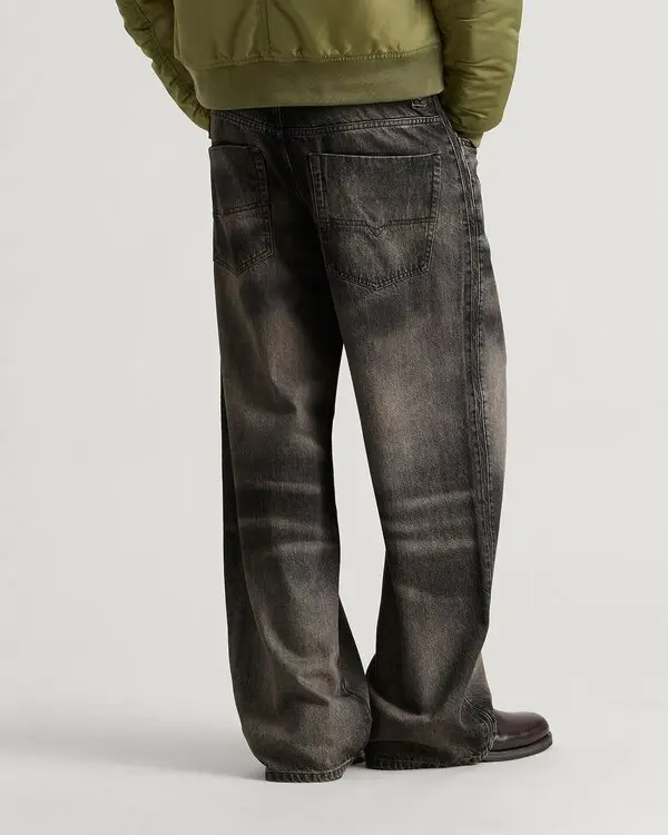 DIESEL® 1982 Hakou Wide Leg Jeans